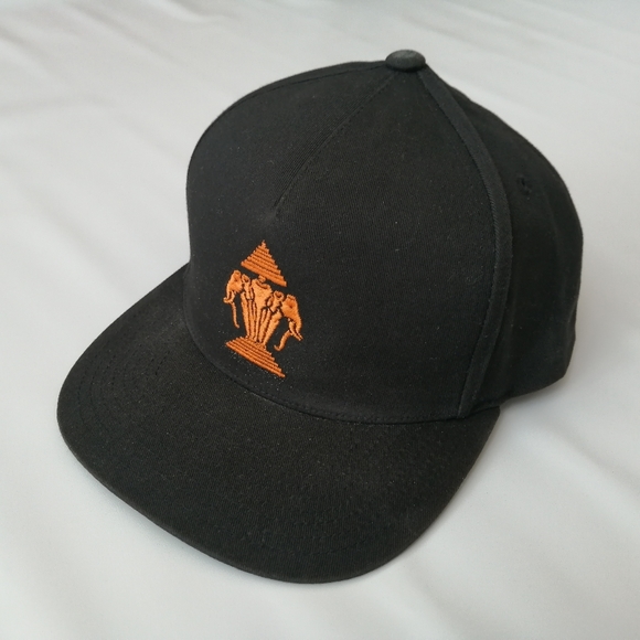 Yupoong | Accessories | Elephants Y2k Black Snapback Cap | Poshmark